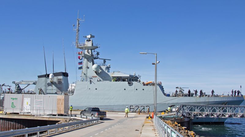 Patrol ship HMS Medway takes over South Atlantic mission